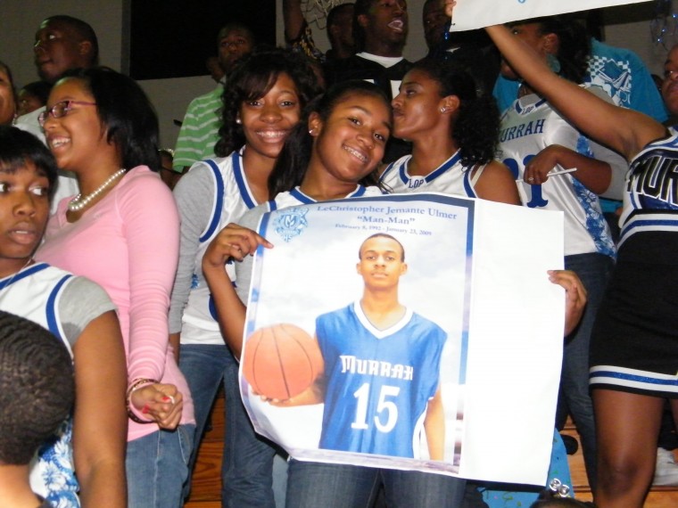 Murrah High mourns loss, but game goes on – The Mississippi Link