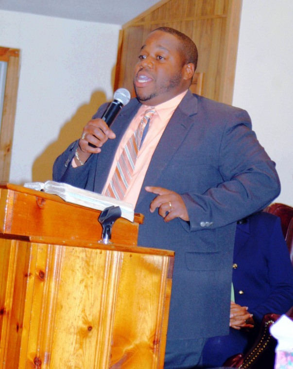 Detroit’s Ellis bestows ‘noble task’ on Mississippi friend – The ...