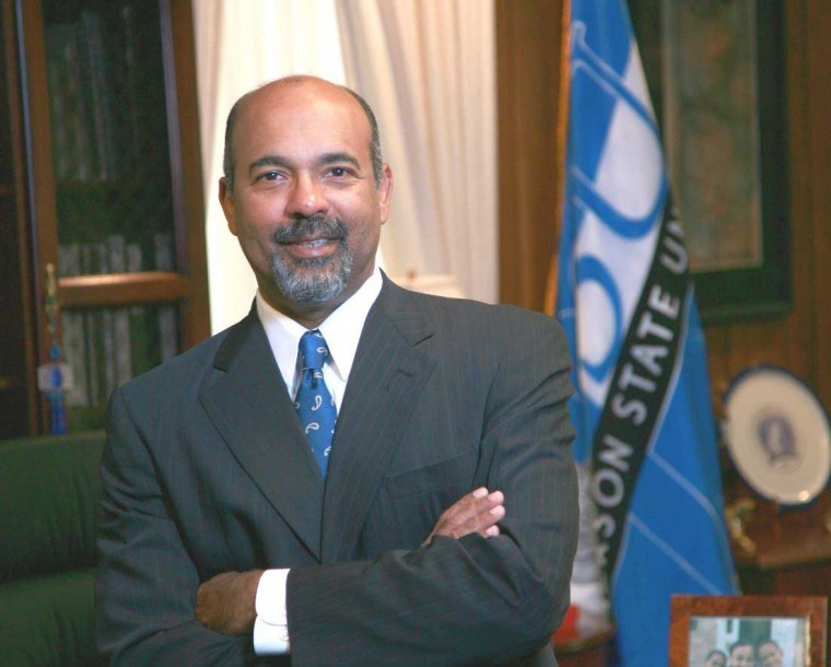 Jackson State leader Ronald Mason applies for Southern University job ...