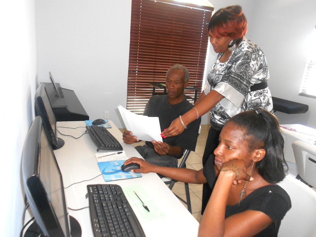 Four participants complete CSLC/EDGE Job Training Program – The ...