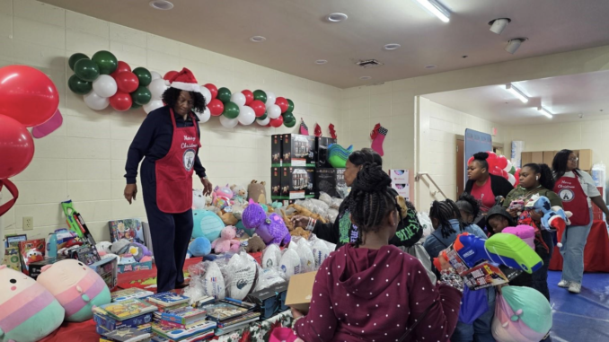 New Hope Baptist Church & RECH Foundation provides Christmas Giveaway ...
